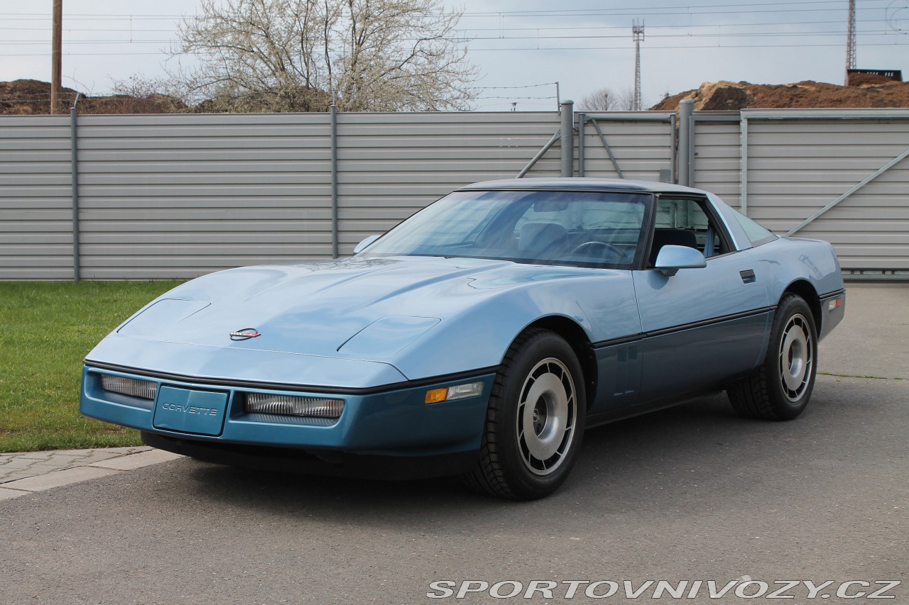 Chevrolet Corvette L98, najeto 19700 mil 1985