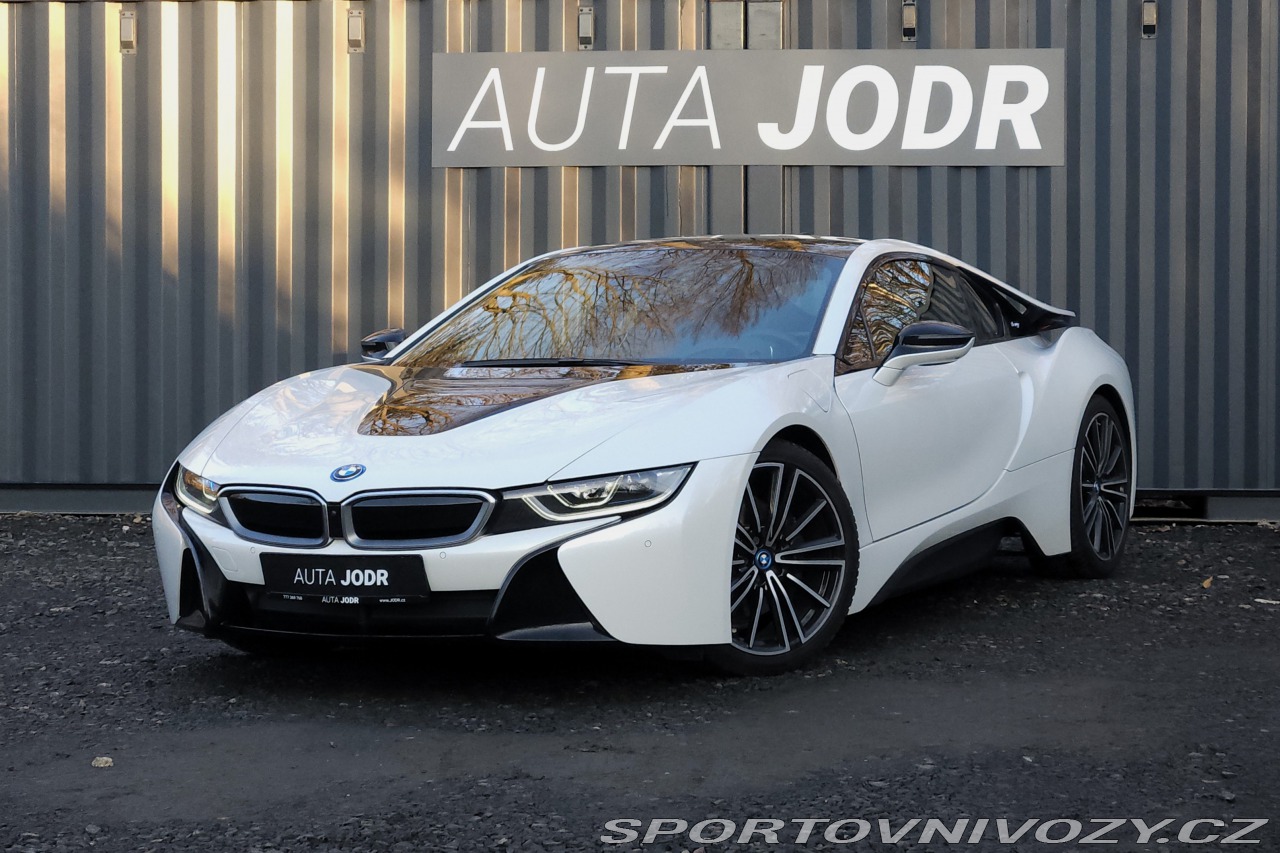 BMW i8 2020