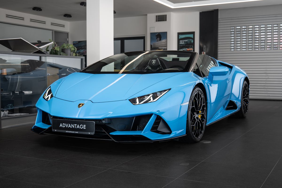 Lamborghini Huracán EVO Spyder/Blu Cepheus/LI 1800